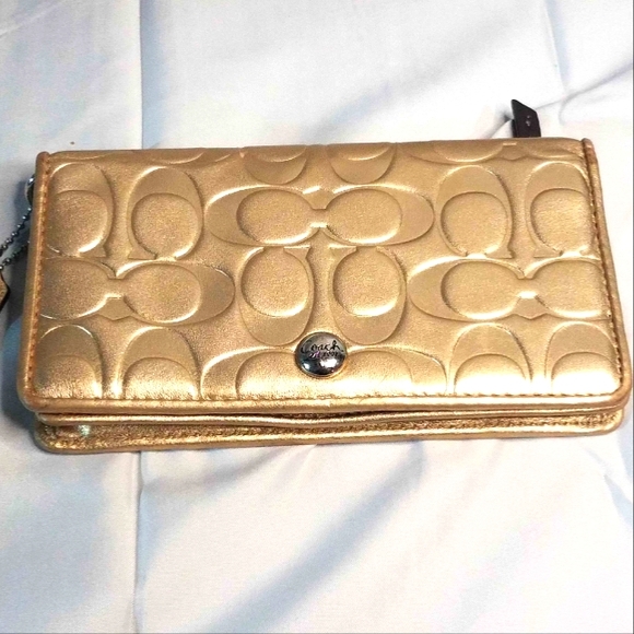 Coach | Bags | Coach Clutch | Poshmark